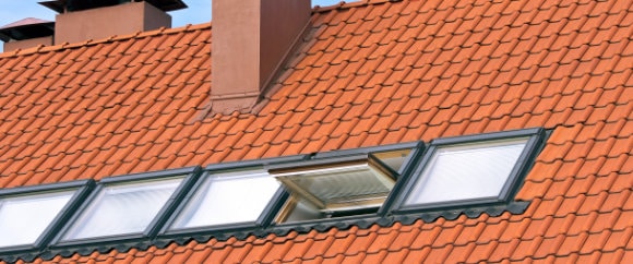 Dakvenster plaatsen: soorten, mogelijkheden & keuze glas